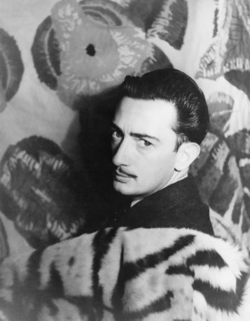 Surrealism Ultimate Guide – What Is Surreal Art?